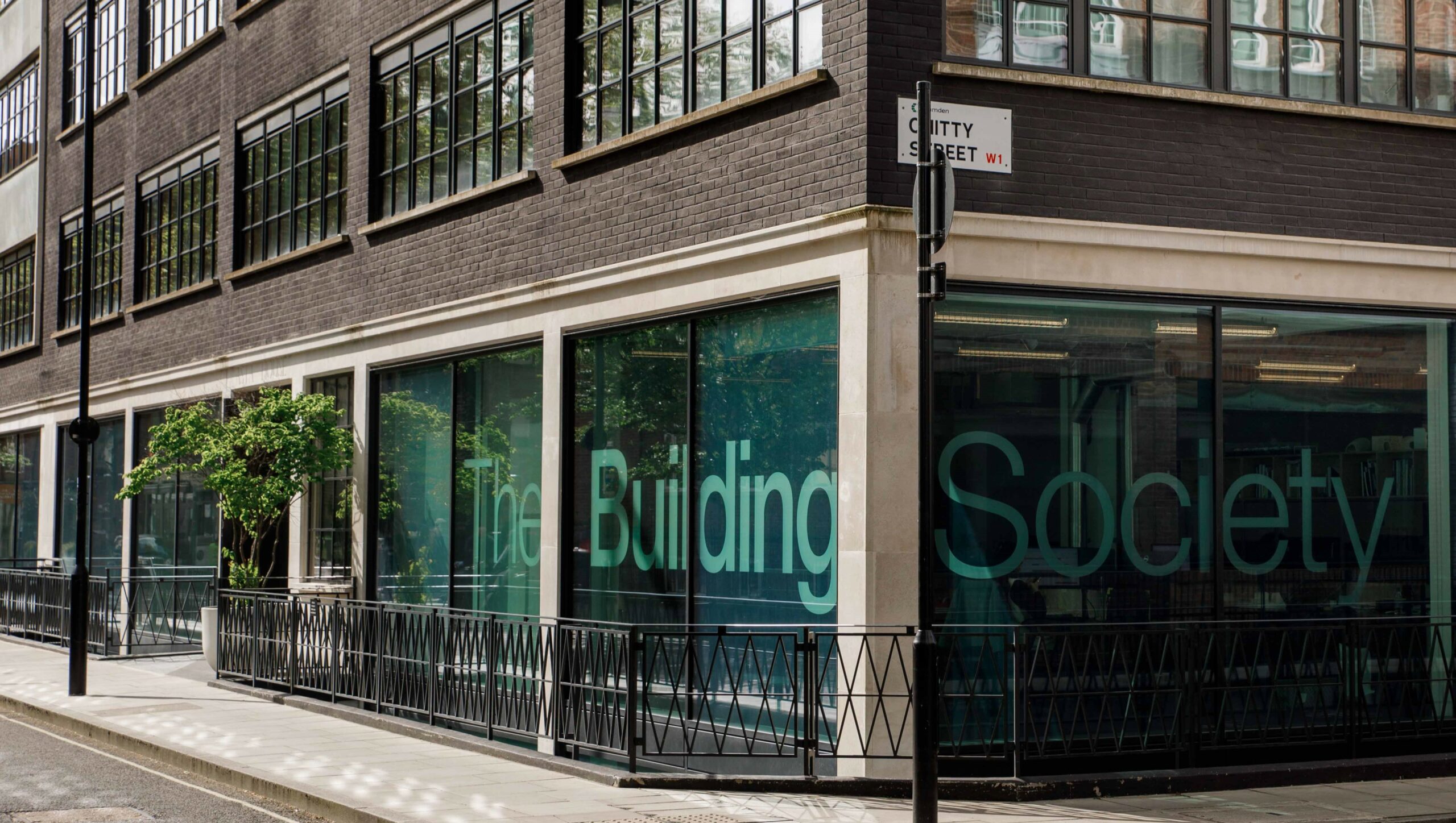 Fitzrovia - Society Building